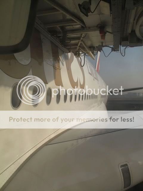 Emirates EK1 Dubai London LHR Hard Landing Video - Airliners.net